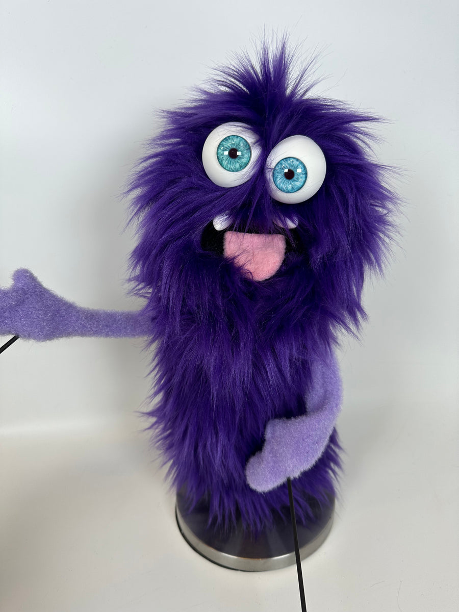 Monitor Training Puppet w/ Rods