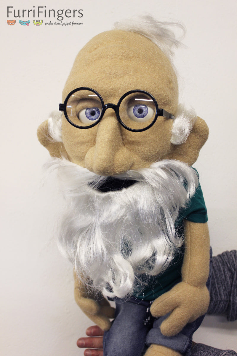 ANIMATRONIC HUMAN PUPPET