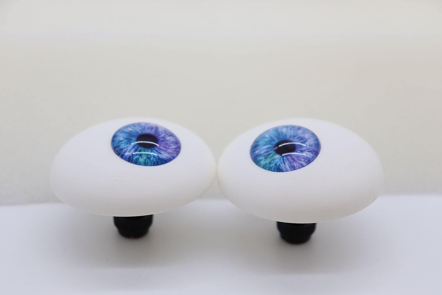 50mm Flat Puppet Eyes with Cabachon Iris - PINWHEEL