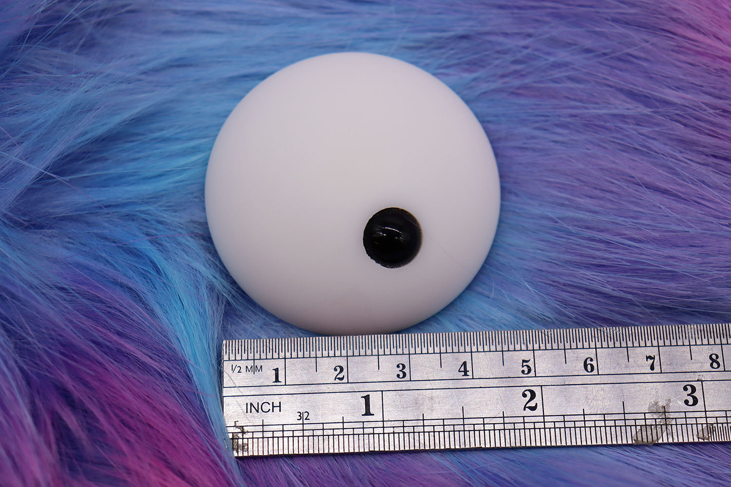 Round Flat Puppet Eyes with Dots